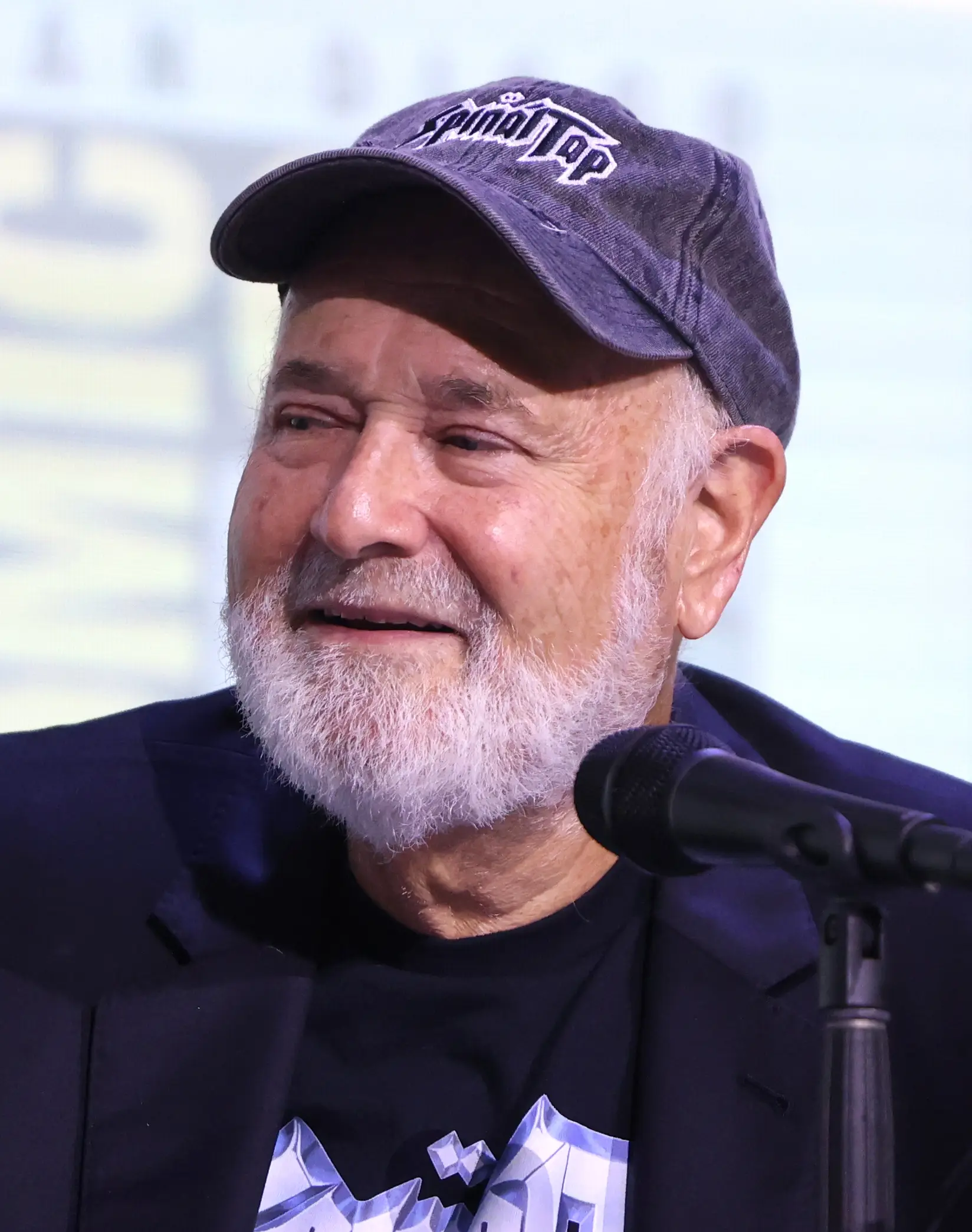 ‘Screaming at each other’: Rob & Nick Reiner's old interview reveals volatile father-son ...