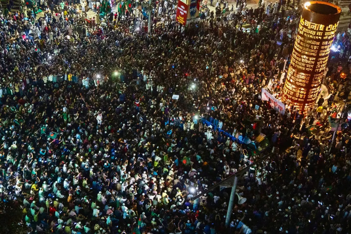 China wants 'national solidarity' in Bangladesh amid violent unrest ...