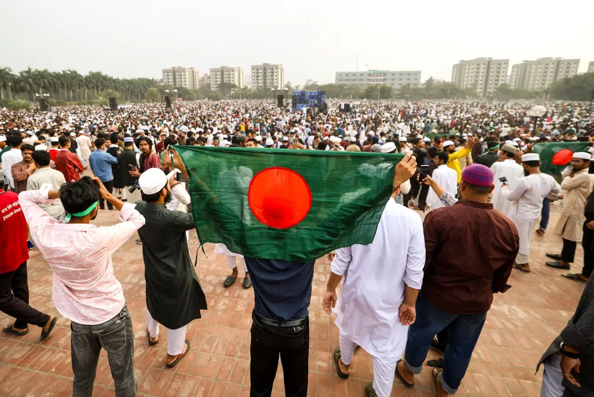 Despite killing of Hindu men, Bangladesh turns focus on communal ...