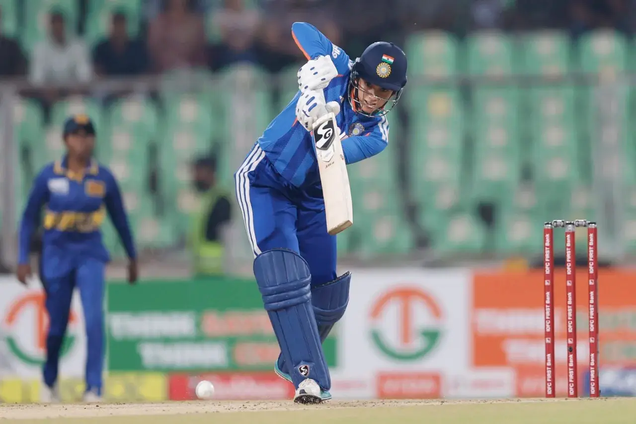 Fastest of all legends! Smriti Mandhana reaches 10k runs in record innings