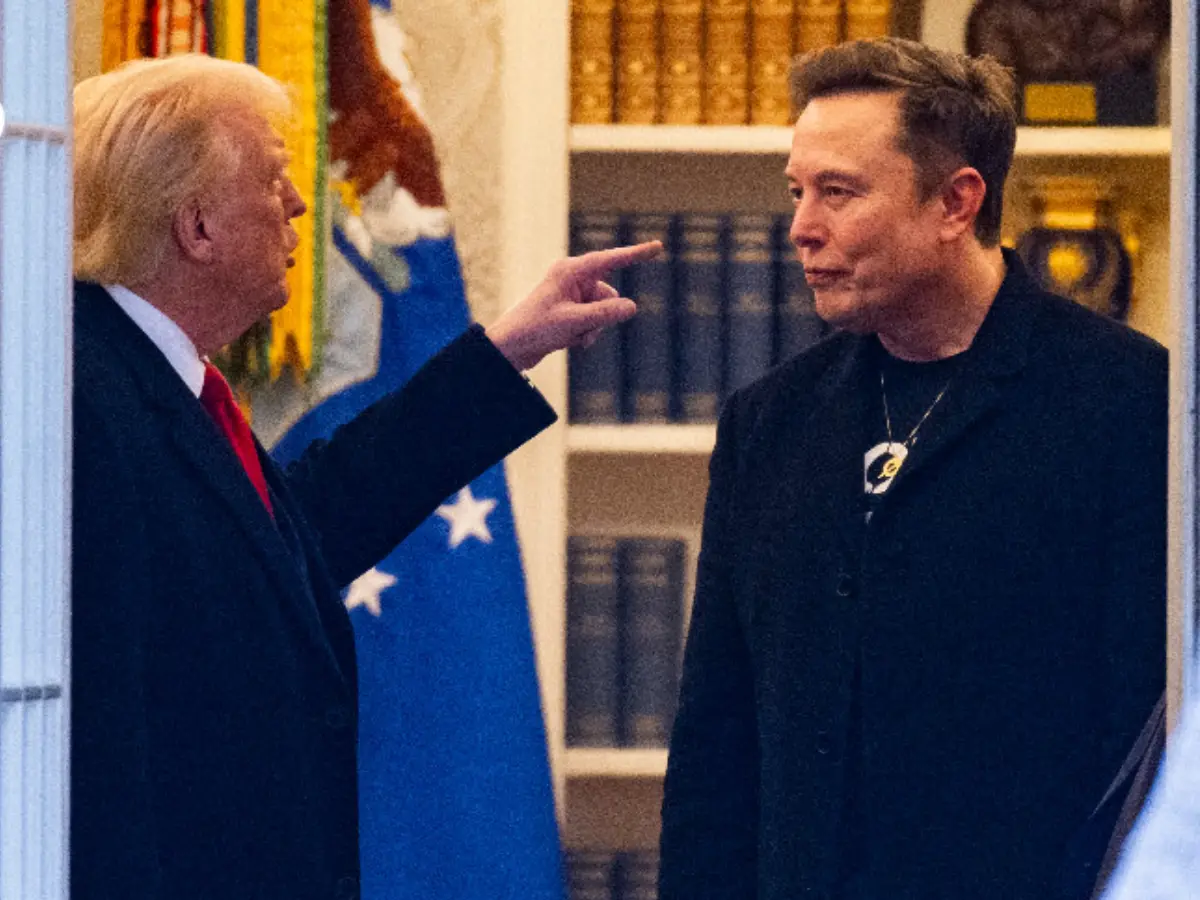 YEARENDER 2025 | From Coldplay kiss cam video to Trump-Musk breakup to ...