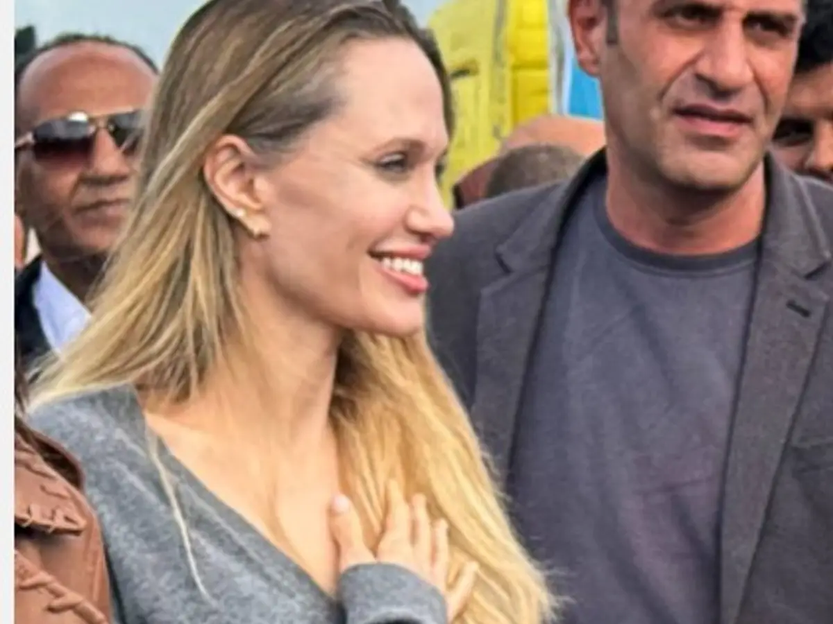 Angelina Jolie travels to the Egyptian Rafah border, meets injured ...