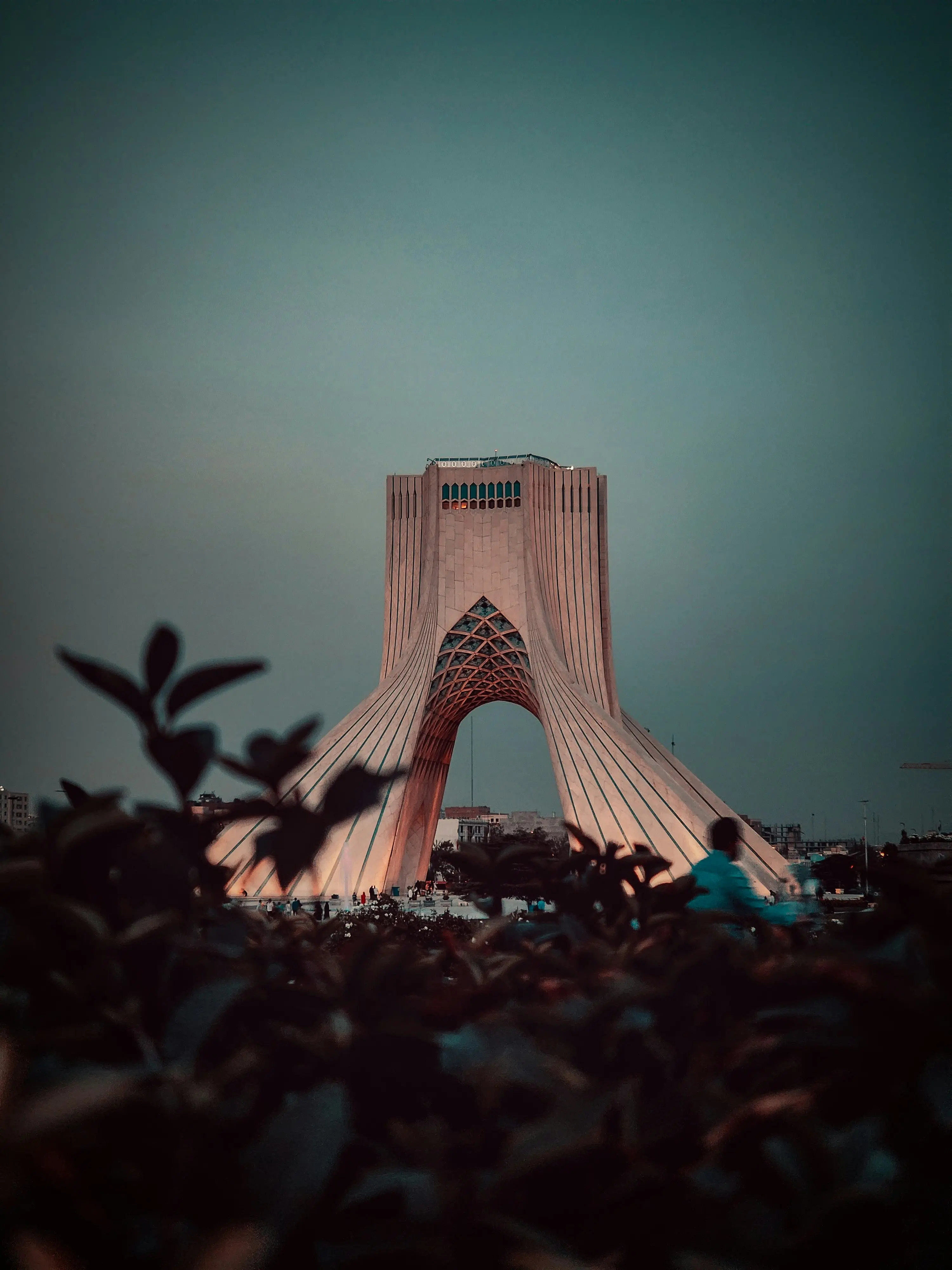 How geography protects Iran from a US ground invasion?