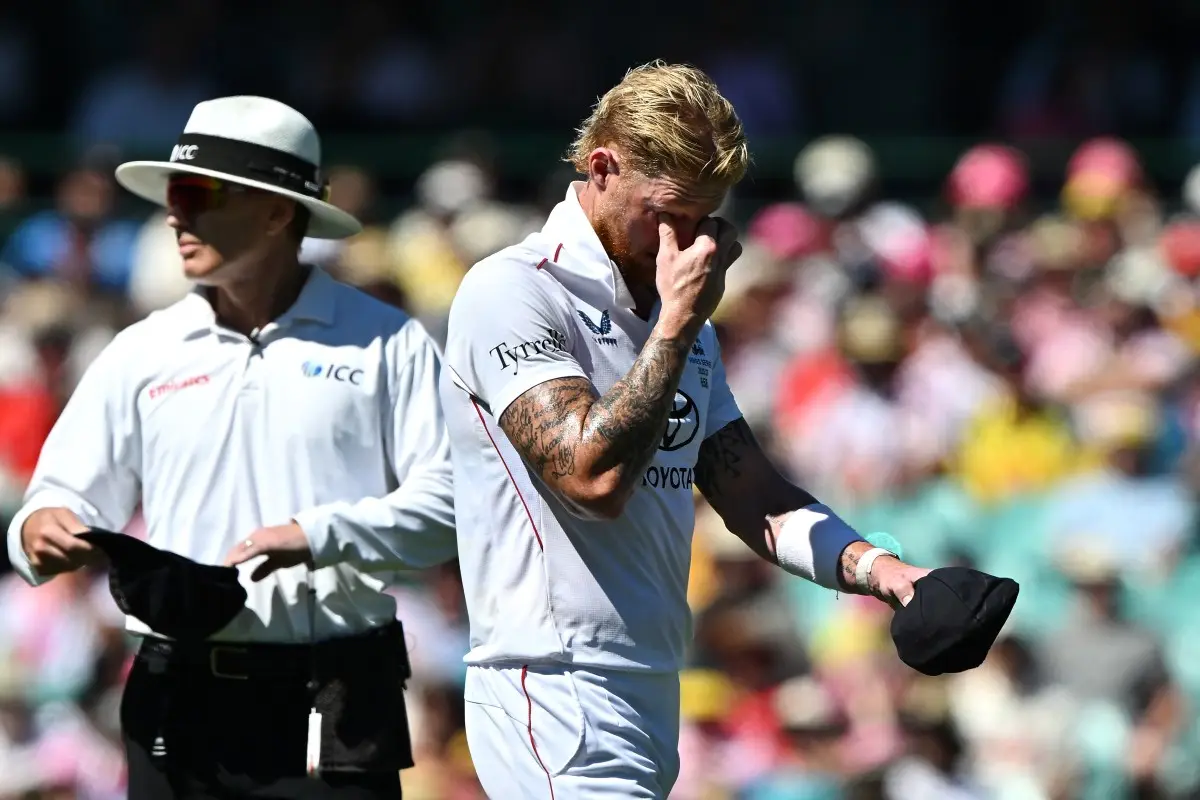 Ashes: Ben Stokes suffers groin injury with England staring at loss in ...