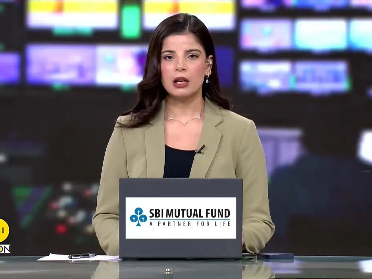 Japan’s PM Sanae Takaichi Hints at Calling Snap Elections