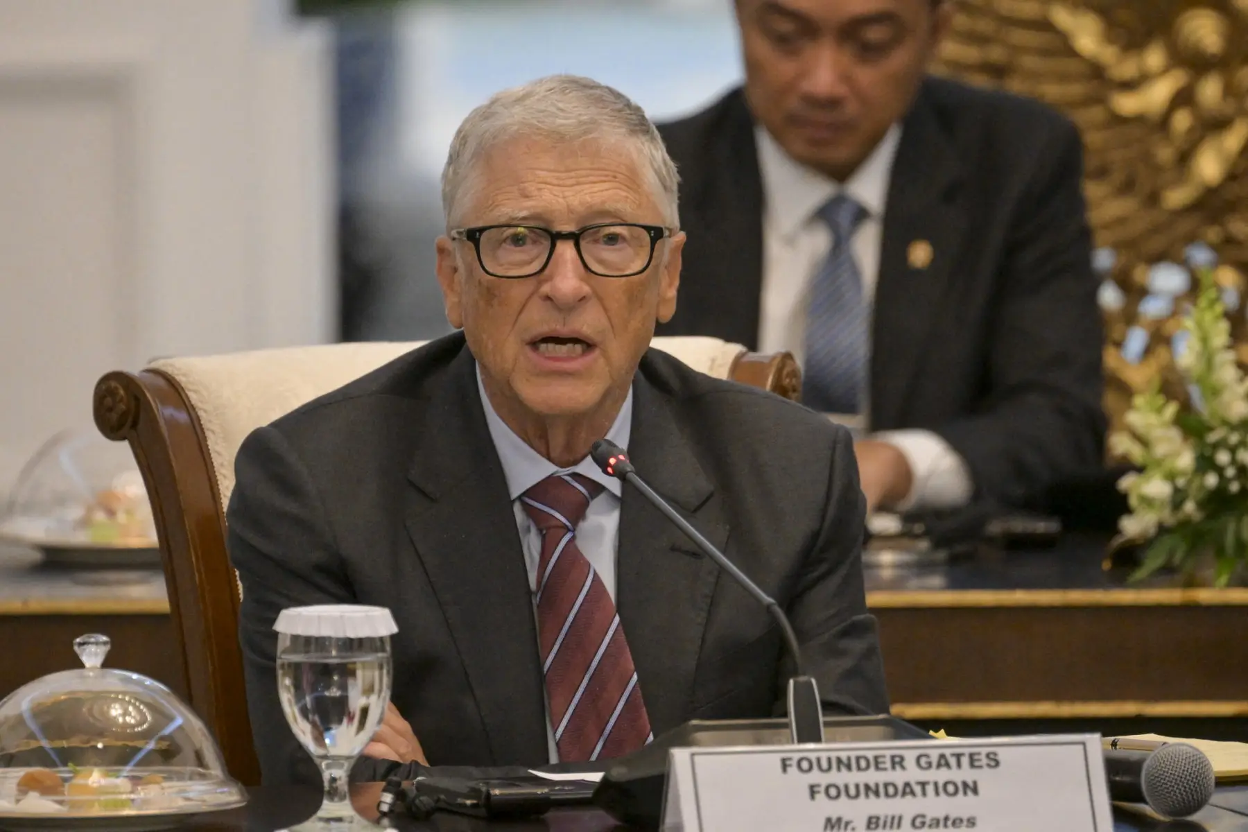 Bill Gates transfers nearly $8 billion to ex-wife Melinda French Gates ...