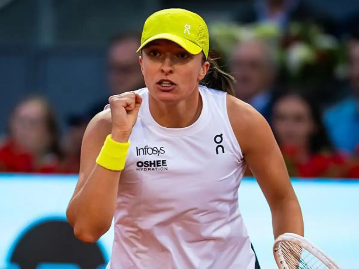 'Everything is fine': Swiatek sends calm message before Australian Open ...