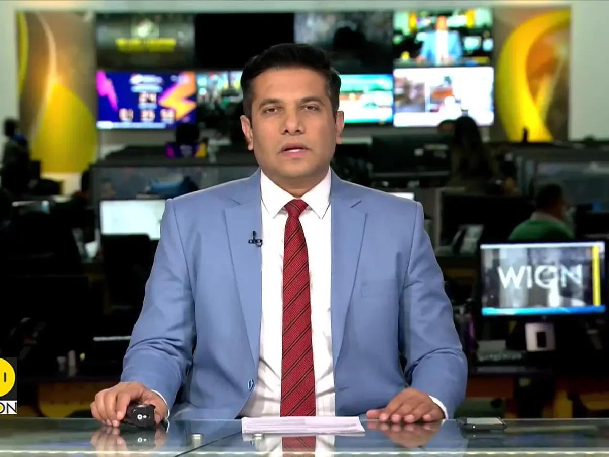 ISS Astronaut Captures Earth's Dazzling Aurora Glow