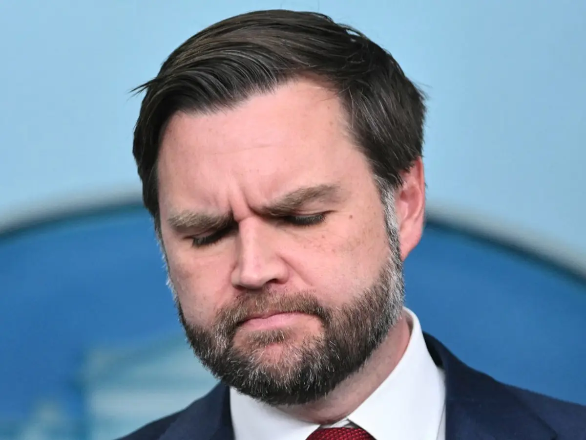US Secret service agent assigned to JD Vance placed on leave after ...