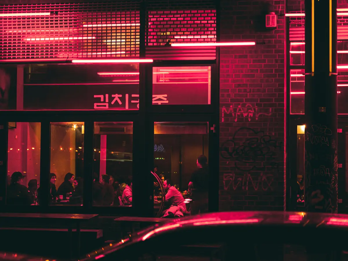 Denmark is turning streetlights red in Copenhagen suburb: THIS reason ...