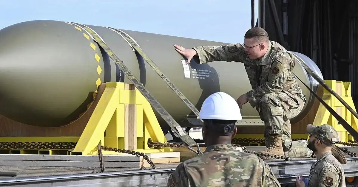 Iran underground missile arsenal: How can US bunker-busters penetrate ...