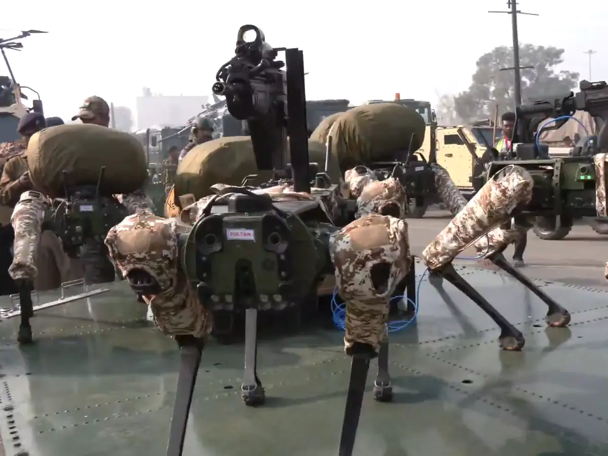 Robot dogs with guns steal the show at India’s Republic Day parade ...