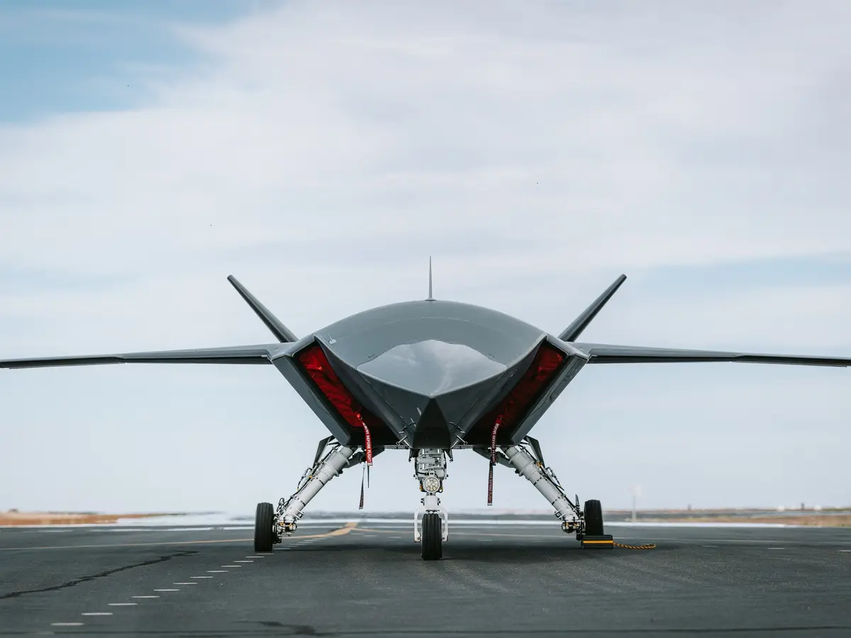 Loyal wingman and the future of UAVs: Why fighter jets may never fly ...