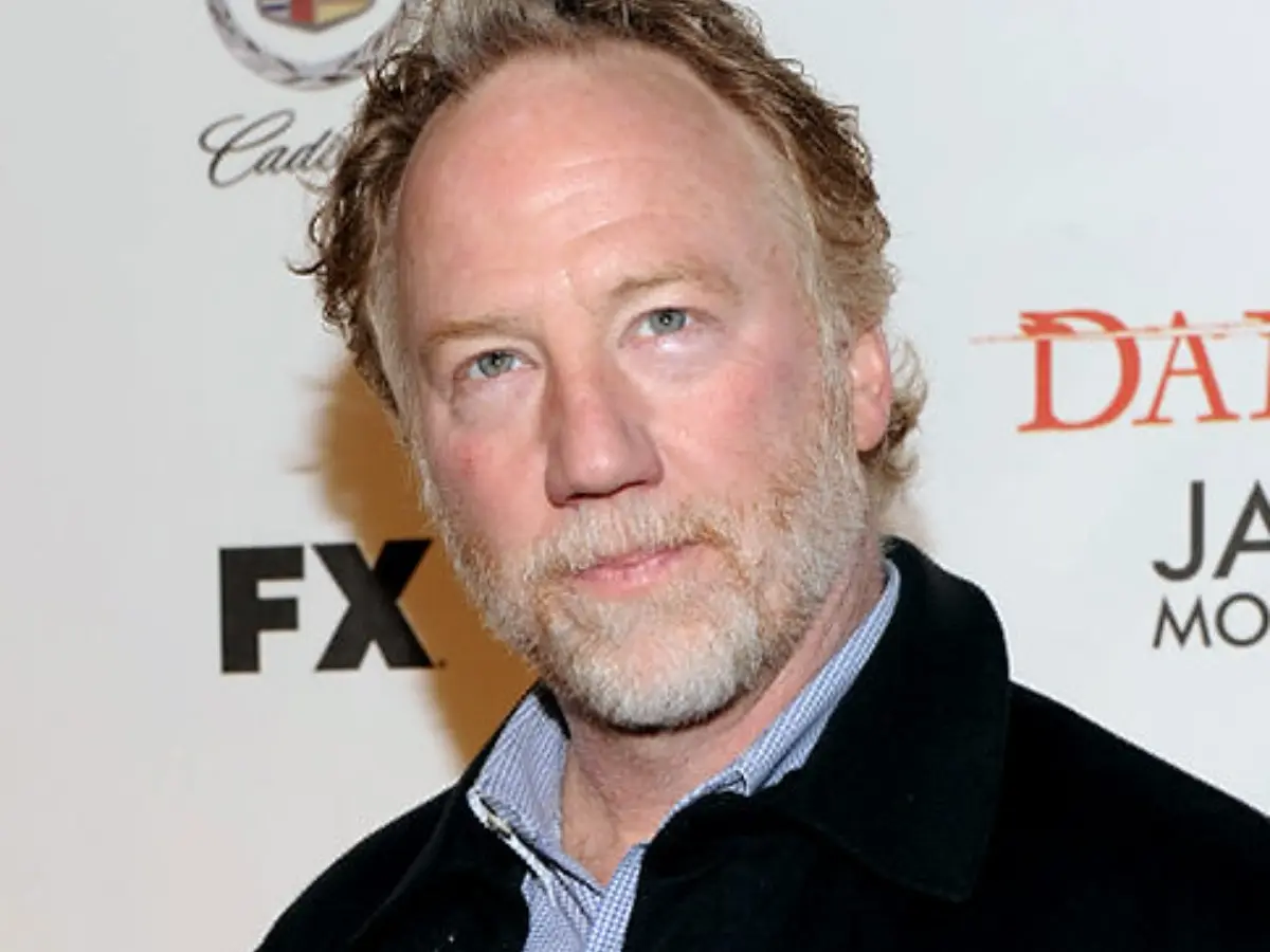 Thirtysomething actor Timothy Busfield indicted in child sex abuse case ...