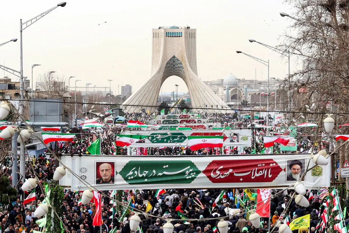 Iranian demonstrators torch ‘Baal’ statue on 47th Islamic revolution ...