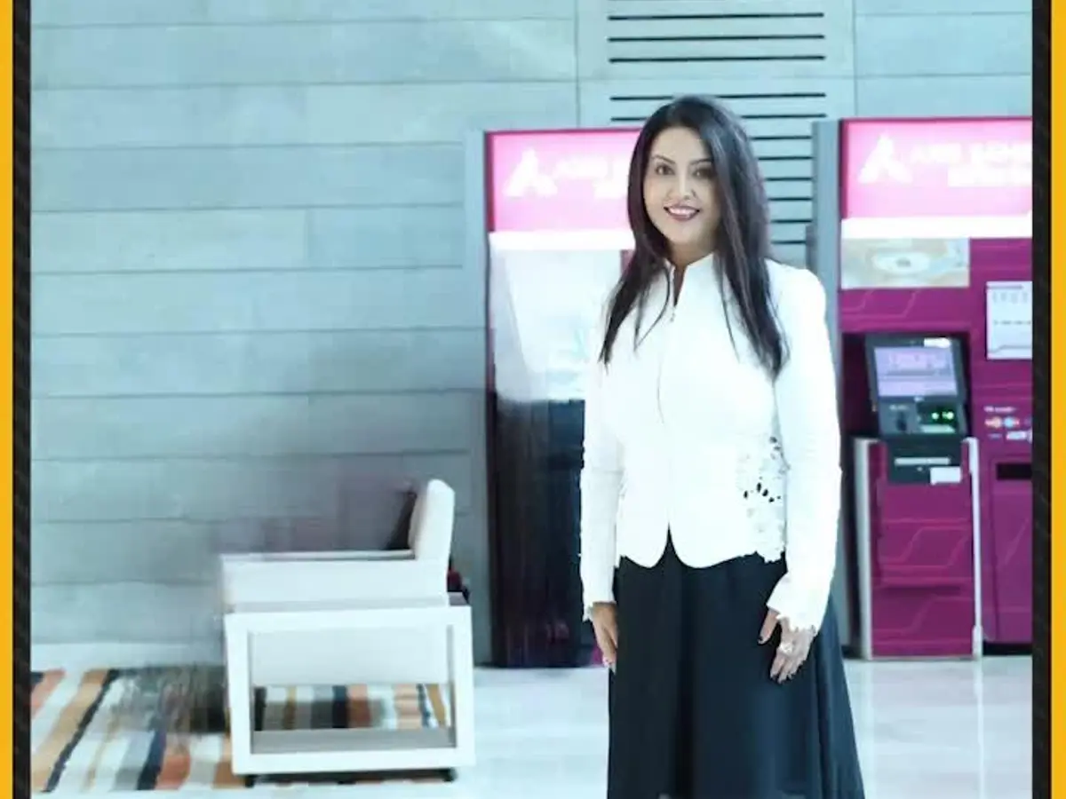 Senior Vice President Bids Farewell After 23 Years at Axis Bank