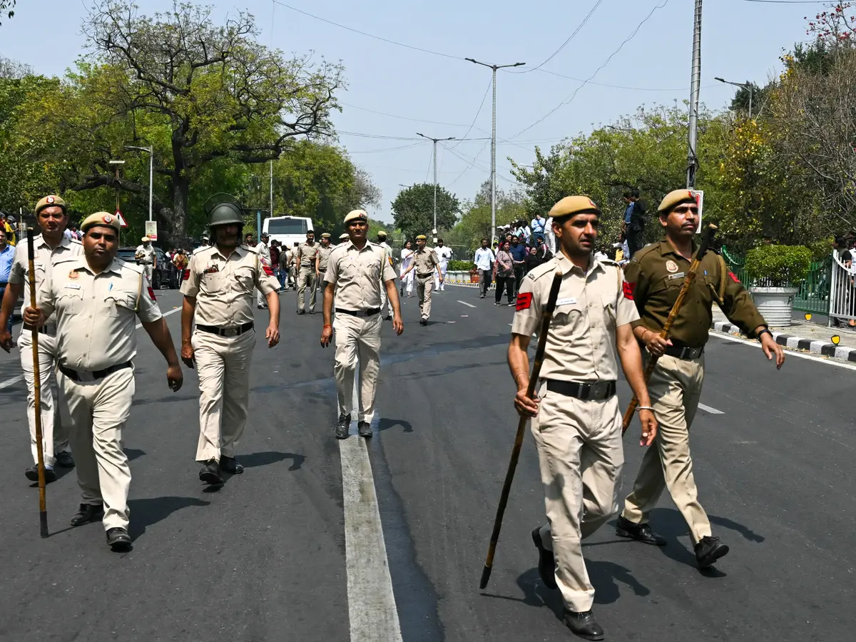 Delhi Police foil major terror plot: 8 arrested with links to Pakistan ...