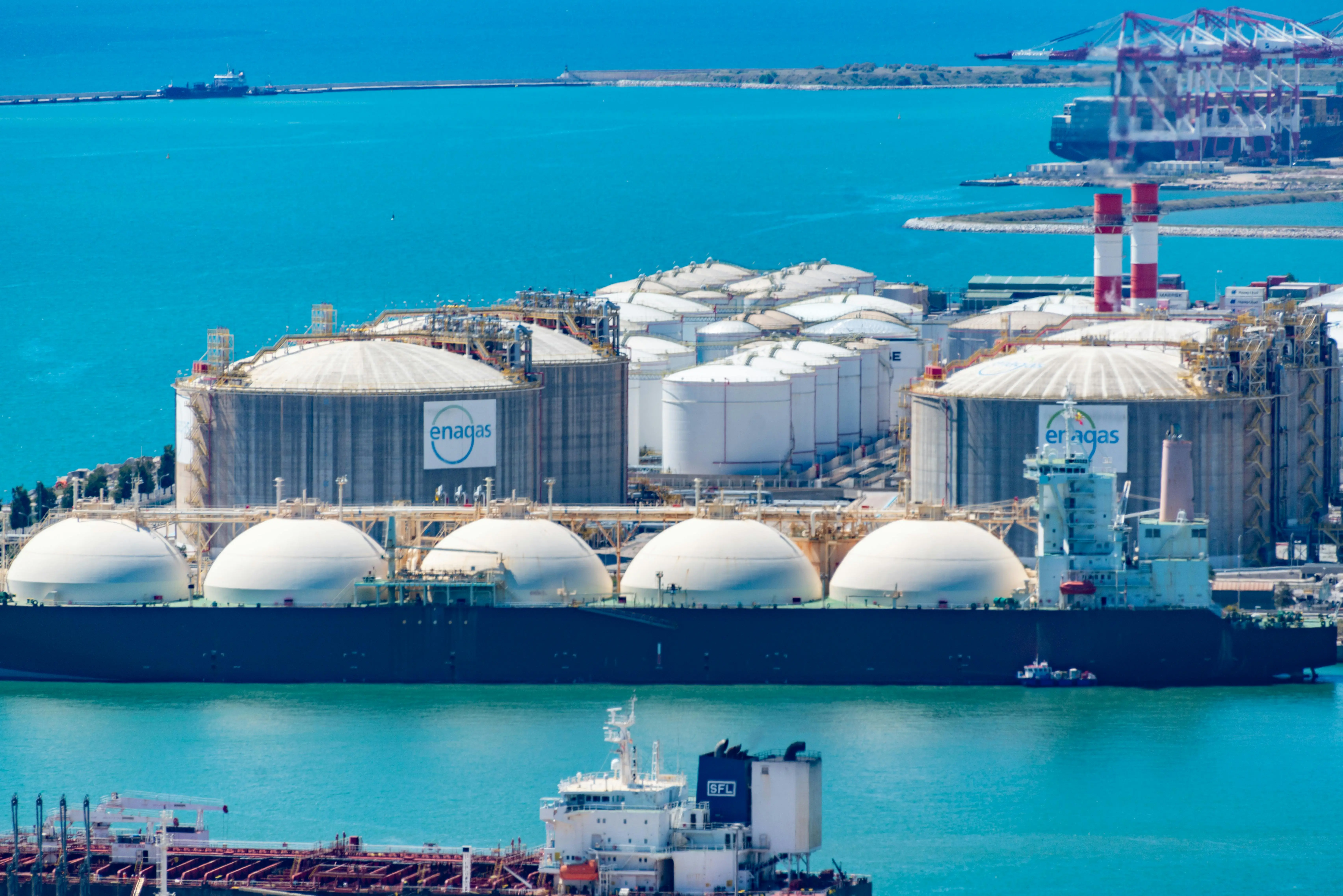 How do LPG, LNG, PNG and CNG fuel India’s homes, transport and industry ...