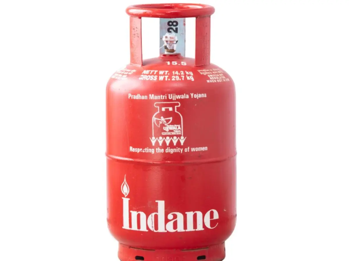 How to book your LPG cylinder quickly via call, SMS, or WhatsApp for ...