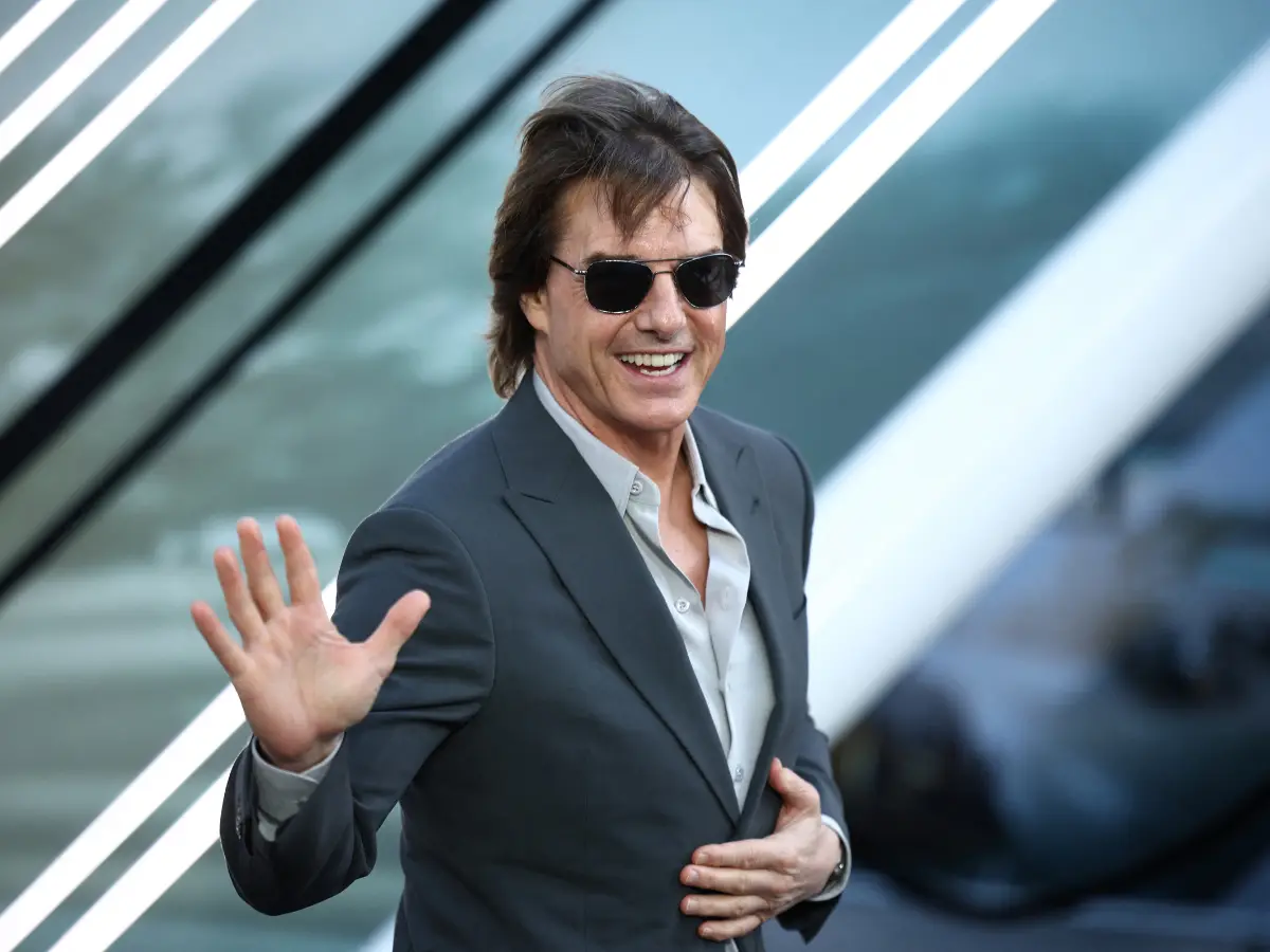 Top Gun 3 confirmed! Tom Cruise to return as Maverick Mitchell : Read ...