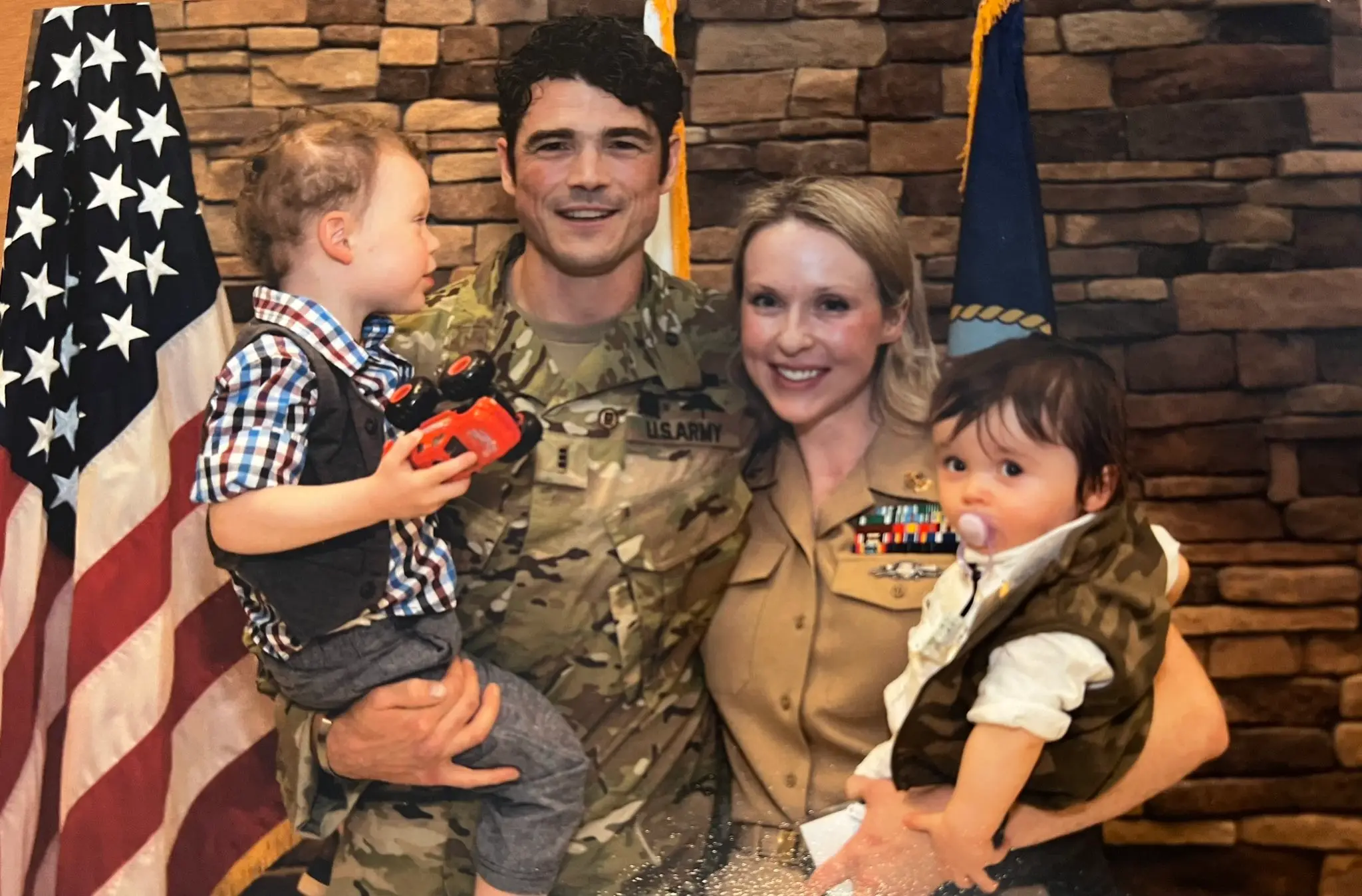 Joe Kent family: All about wife Heather, children and first wife ...