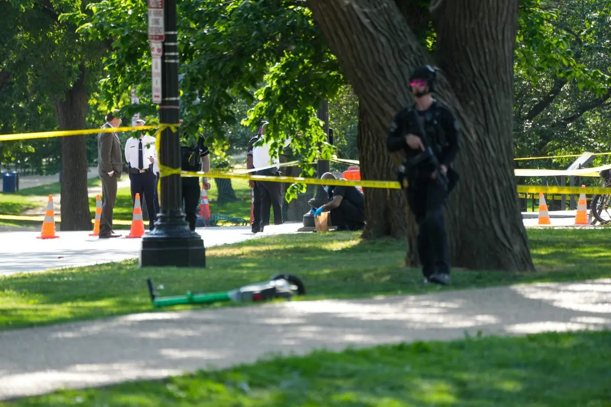 Secret Service shoots armed man near White House as Trump attends event ...