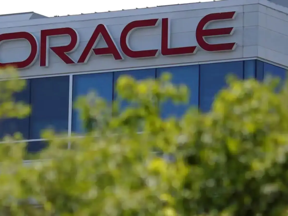 Freshers hit as Oracle reportedly cancels job offers across top ...