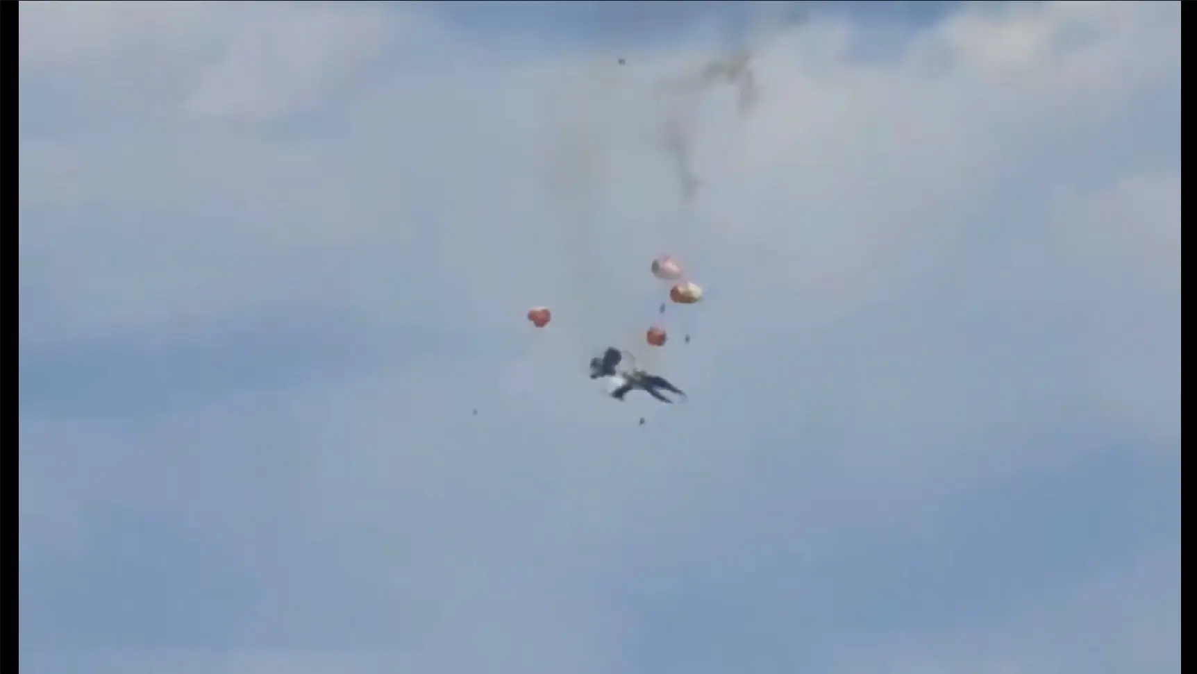 2 US fighter jets collide mid-air, crash during air show at Idaho’s ...