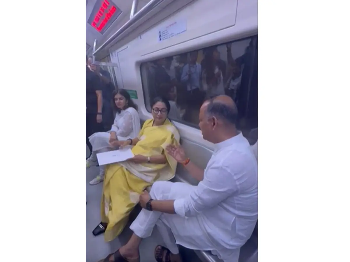 Delhi CM Rekha Gupta takes Metro to office as ‘Metro Monday’ drive ...