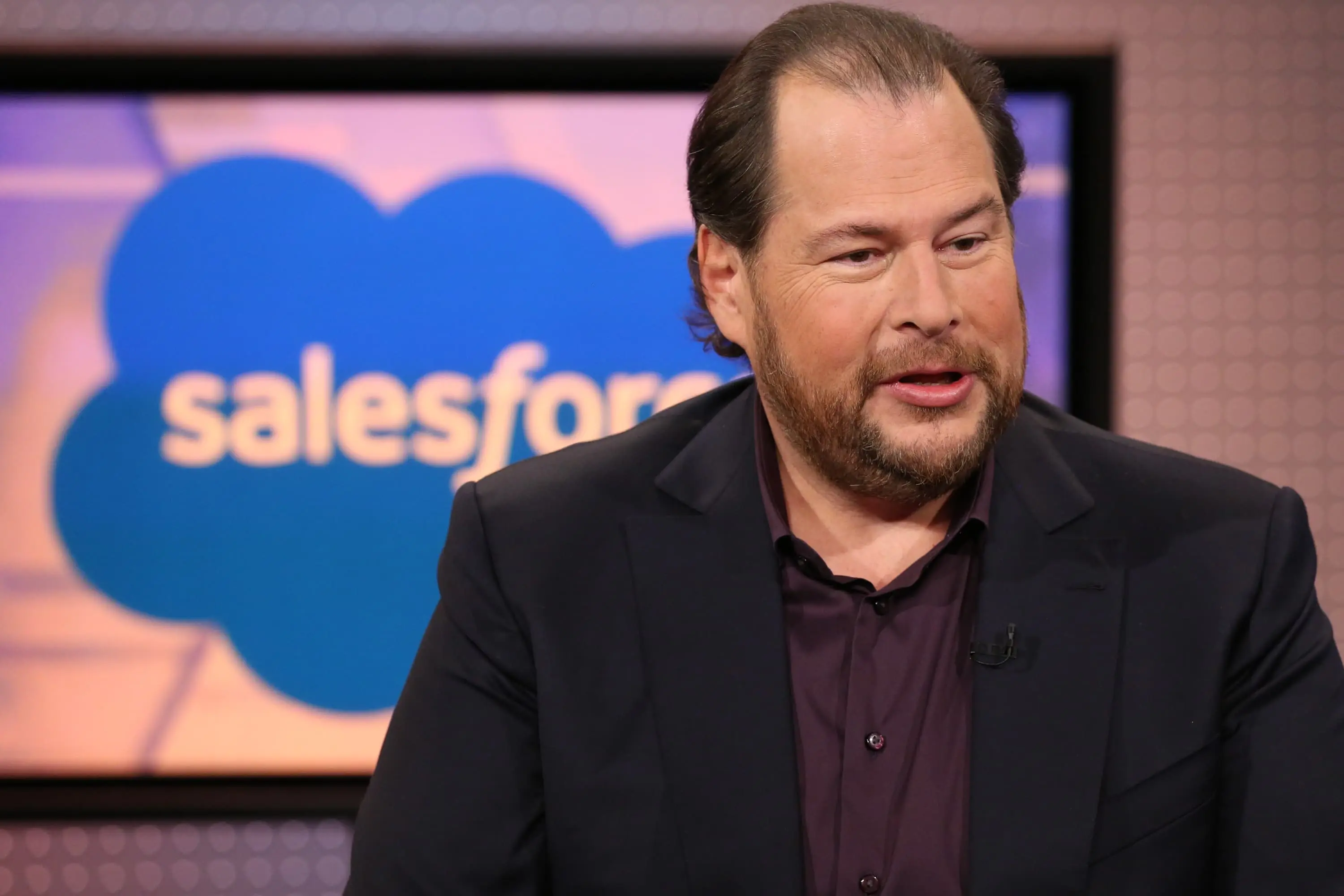 Salesforce CEO Marc Benioff pauses software engineer hiring as AI ...