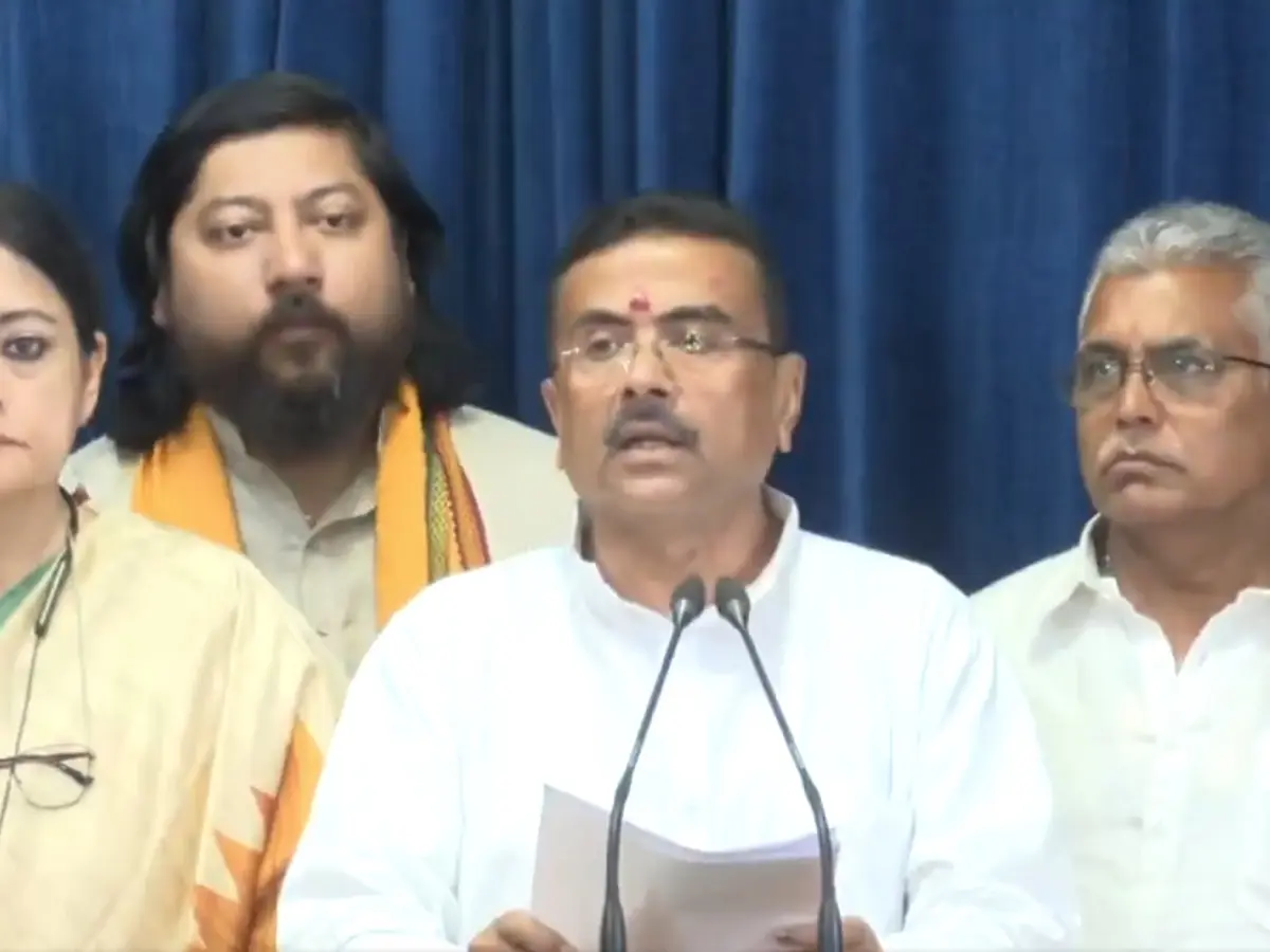 Rs 5 fish-rice meals, no liquor vends near schools and temples among CM ...