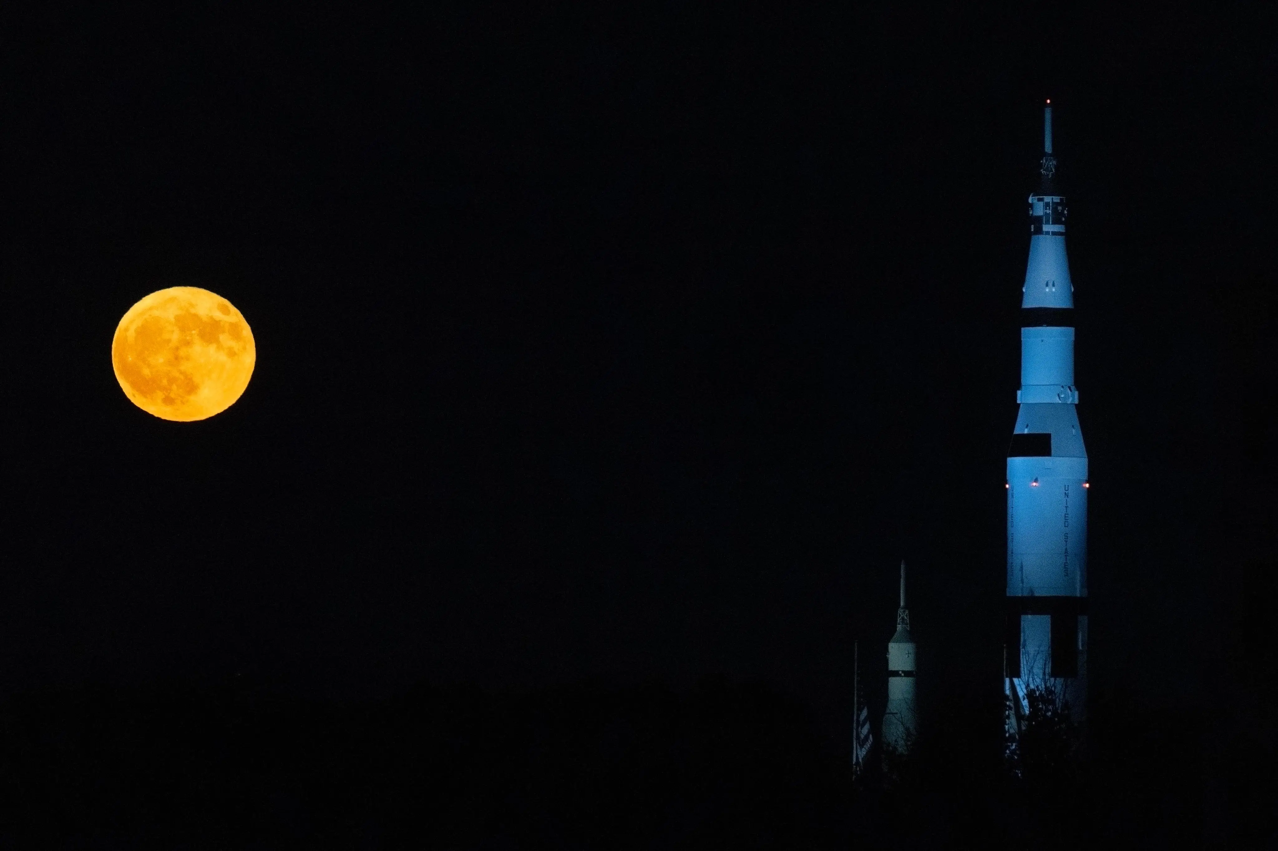 Chile witnesses rare 'Blue Moon', smallest full moon of the year
