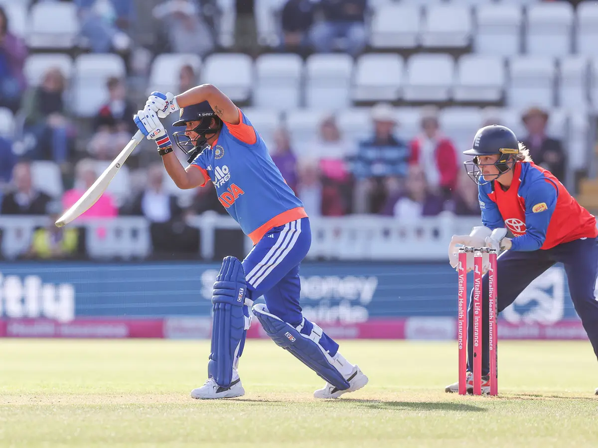IND-W vs ENG-W 3rd T20I: Harmanpreet's 50 goes in vain as England seal ...