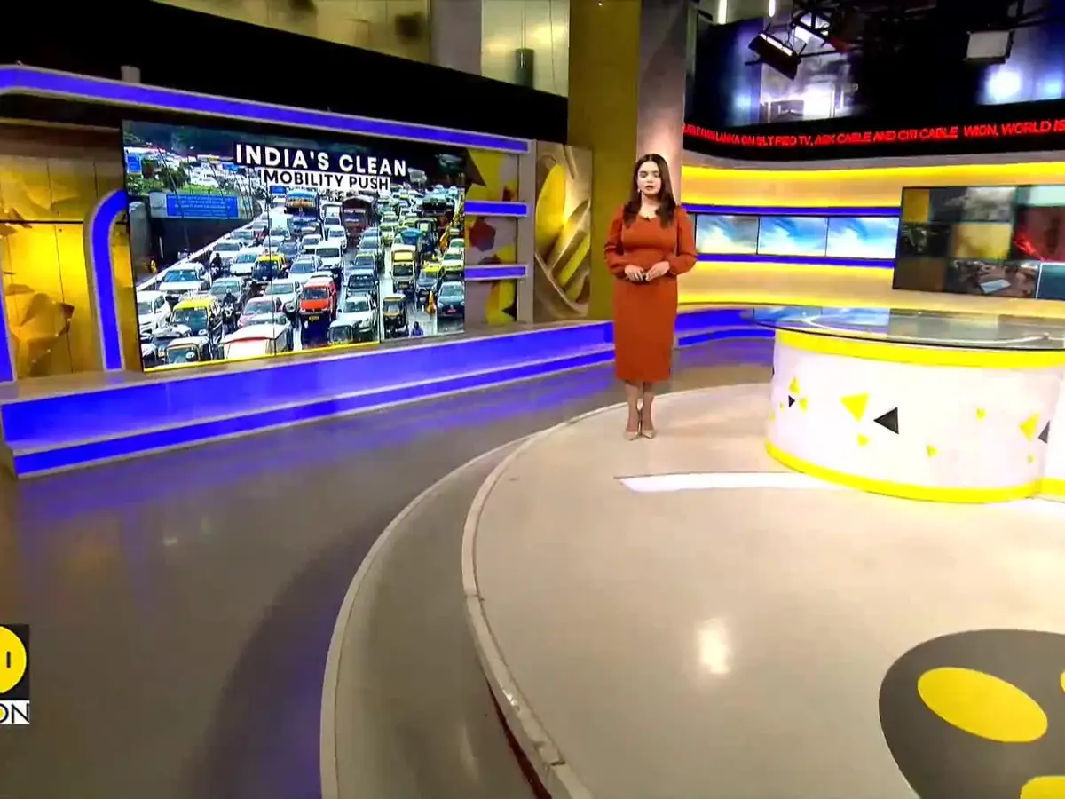 Indian Monsoon: Delhi-NCR Weather Turns Stormy As Rain & Strong Winds ...
