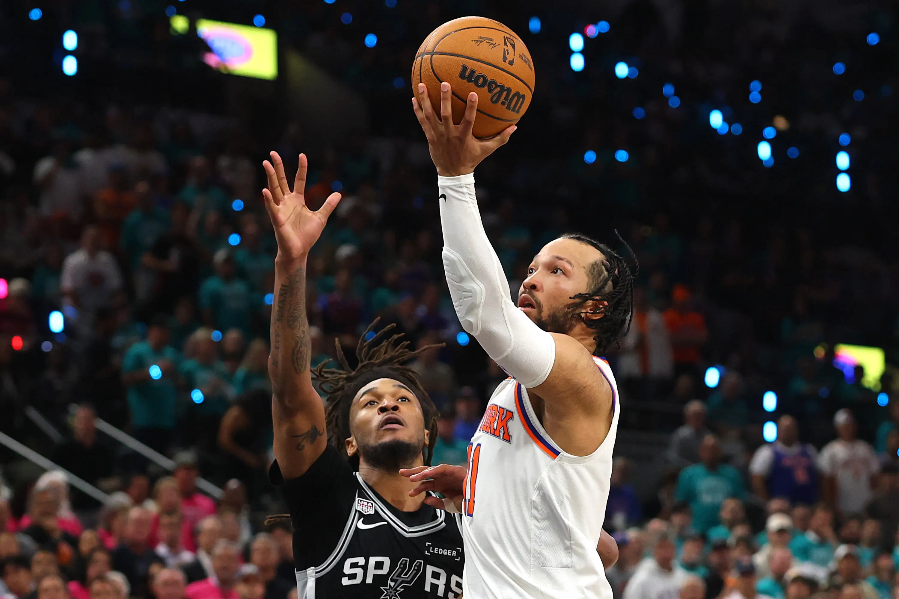 NBA Finals 2026: New York Knicks beat San Antonio Spurs 105-95 in Game 1