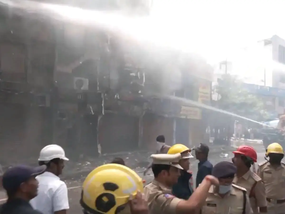 Massive fire erupts at a shopping complex in Hyderabad’s Helmet Bazaar