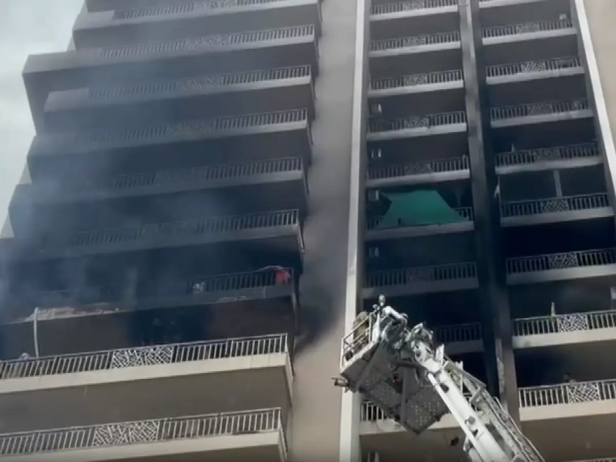 Massive fire erupts in Noida’s Ivy County apartment complex, rescue ...