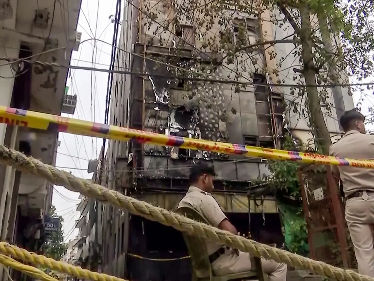 Delhi hotel fire: Police arrest B&B’s cook over negligence in Malviya ...