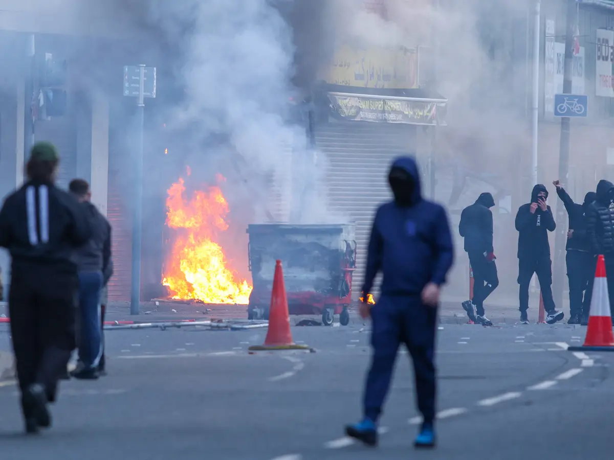 Belfast unrest: Bus torched, roads blocked as protests erupt across ...